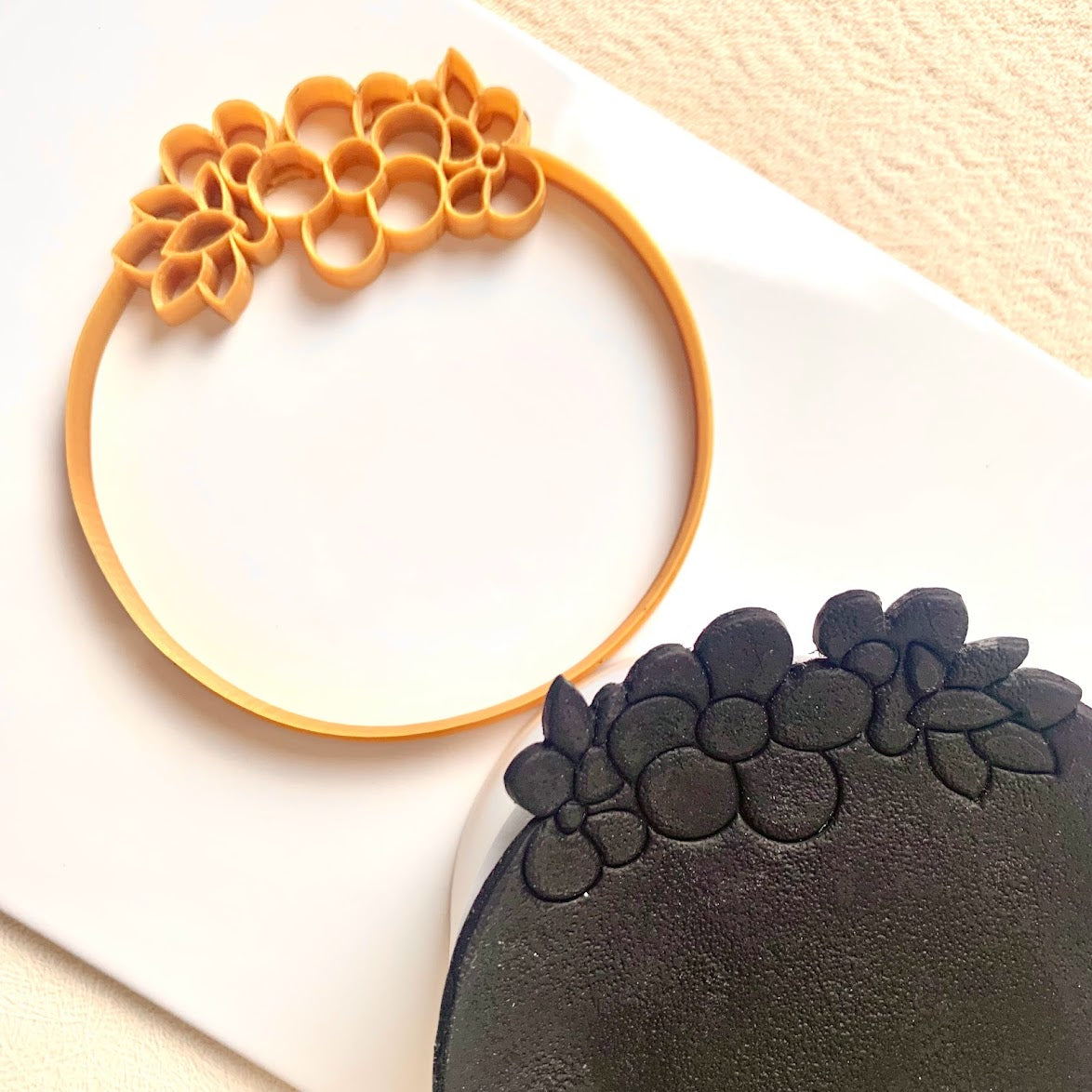 Flower Border Trinket Dish Cutter – Goyna Studio